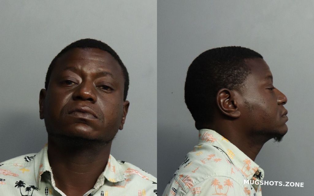 DOSTER JASON LAMAR 10/25/2021 - Miami-Dade County Mugshots Zone