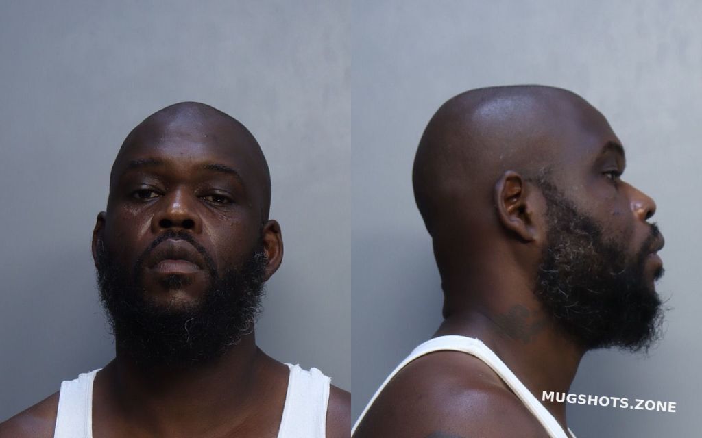 RUFFIN ANTWAN IRVIN 10/28/2021 - Miami-Dade County Mugshots Zone