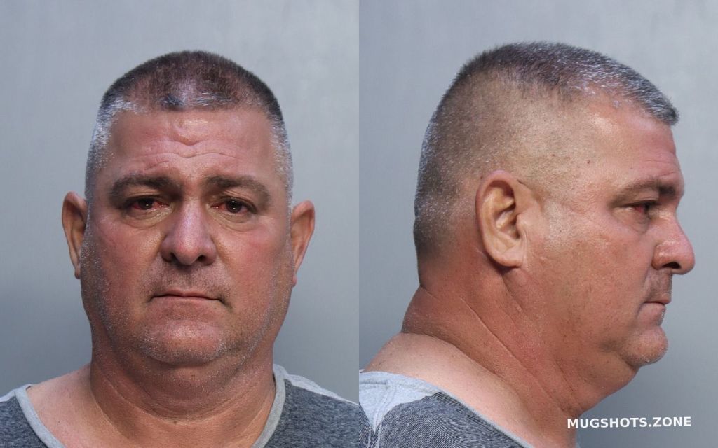 CAMBON JULIO C 10/31/2021 - Miami-Dade County Mugshots Zone