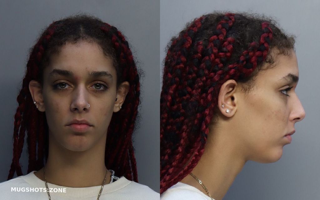 HERNANDEZ LISS MARIAM 11/02/2021 - Miami-Dade County Mugshots Zone