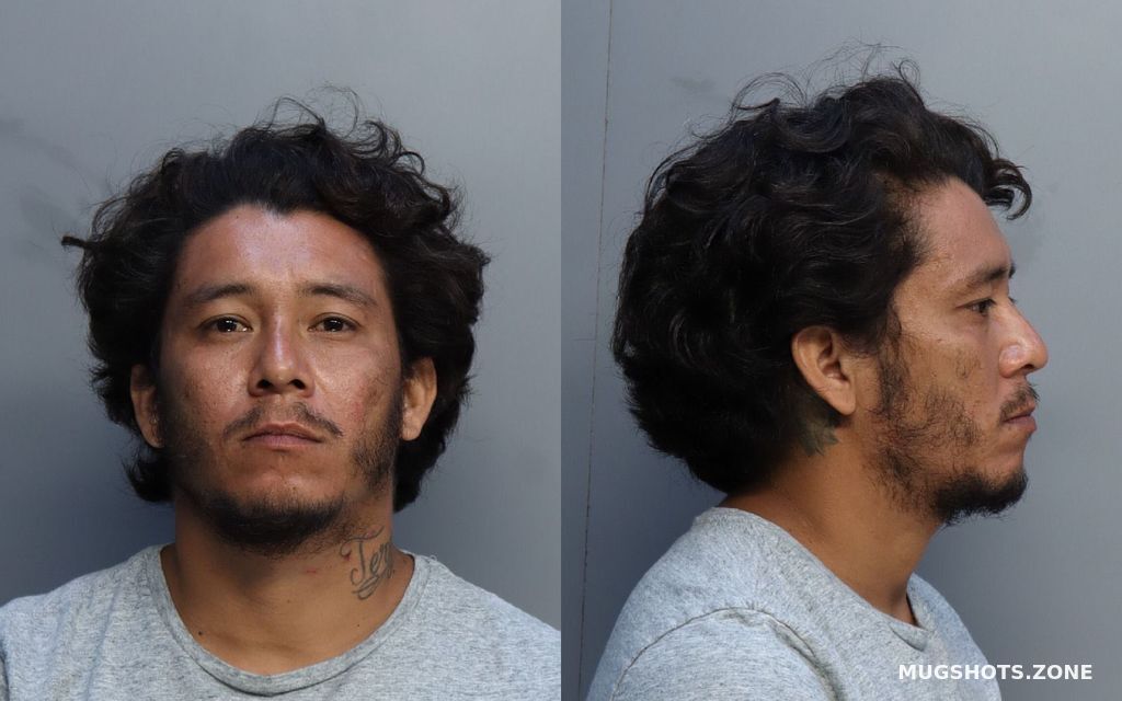 SUAREZ JONATHAN A 11/03/2021 - Miami-Dade County Mugshots Zone