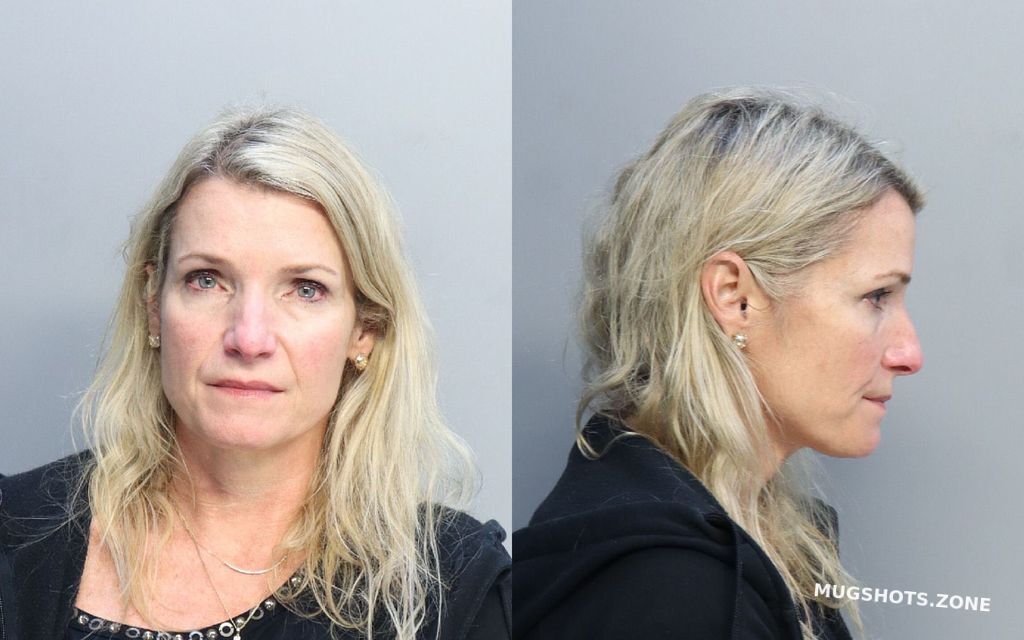 MARTIN JOAN ANGELINA 11/21/2021 - Miami-Dade County Mugshots Zone