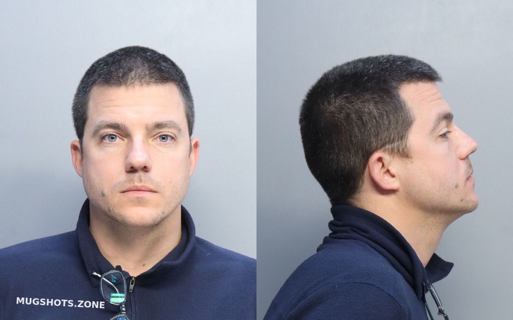 HARRAD MICHAEL ANDREW 11/23/2021 - Miami-Dade County Mugshots Zone