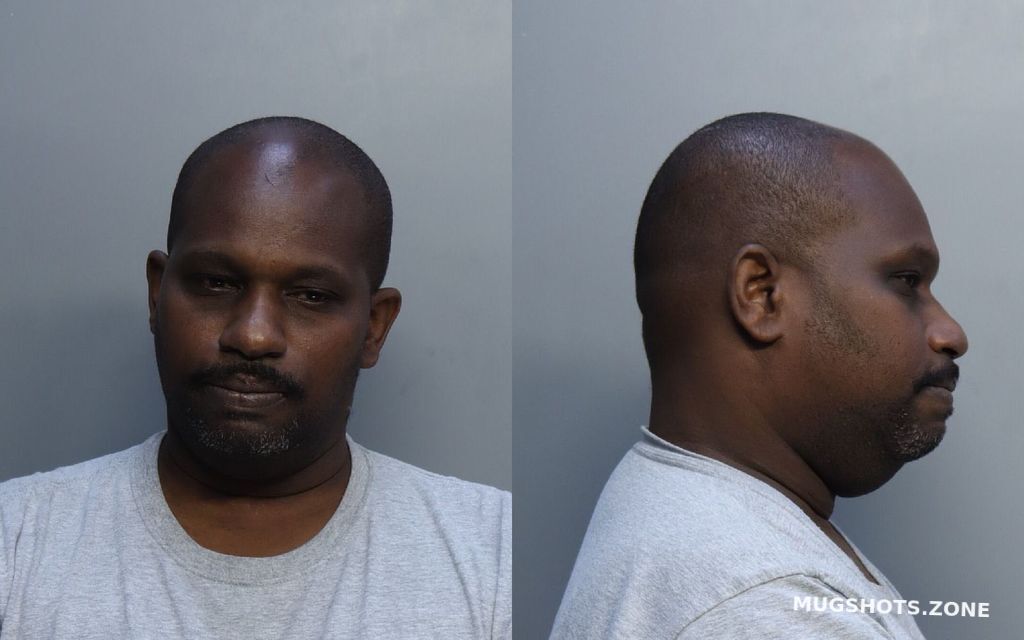 JONES DAVID 11/26/2021 - Miami-Dade County Mugshots Zone