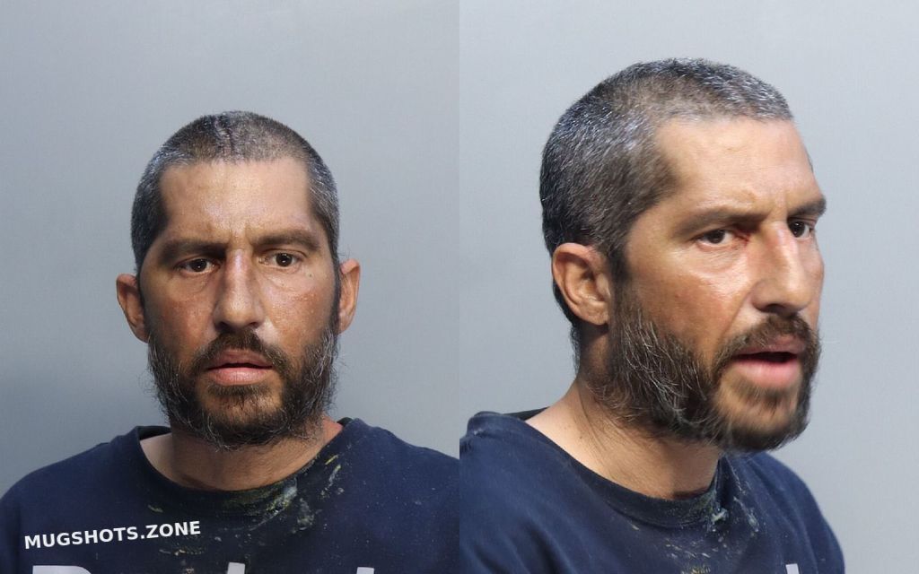 ROQUE RAYMEL 11/27/2021 - Miami-Dade County Mugshots Zone