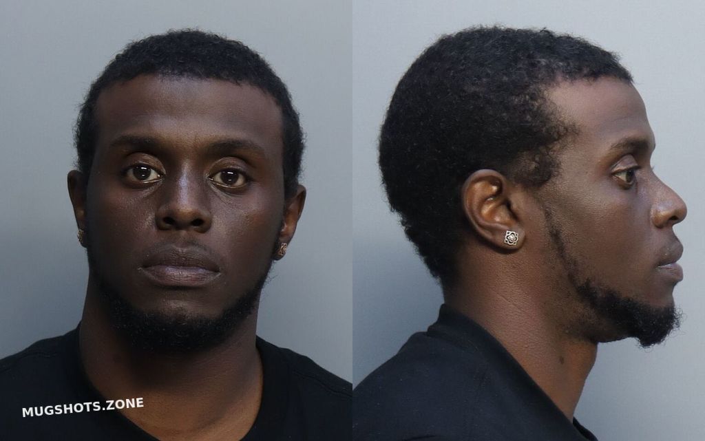 SMALLING ANDRE ALEXANDER 11/28/2021 - Miami-Dade County Mugshots Zone