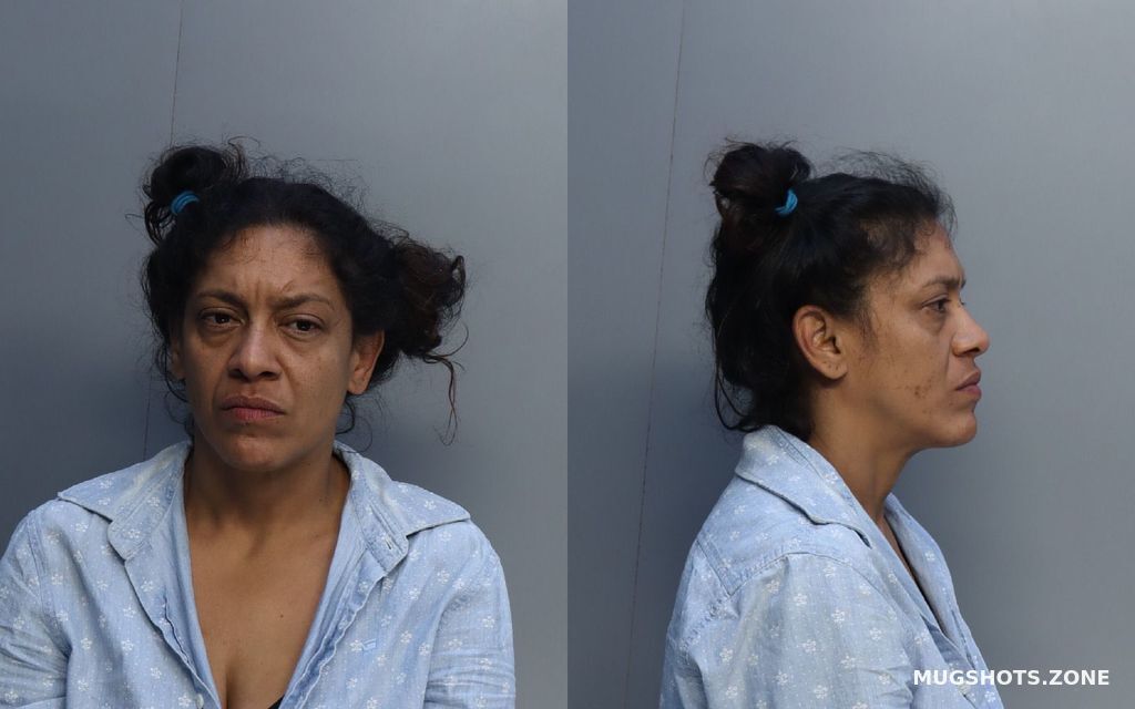 GOMEZ ANA MARIA 11/29/2021 - Miami-Dade County Mugshots Zone