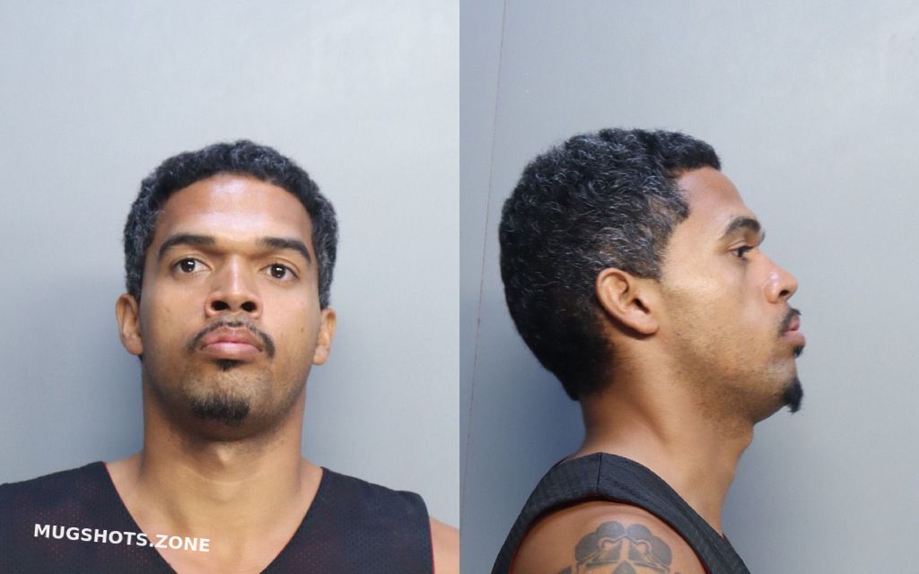 SAXTON RONALD 12/01/2021 - Miami-Dade County Mugshots Zone