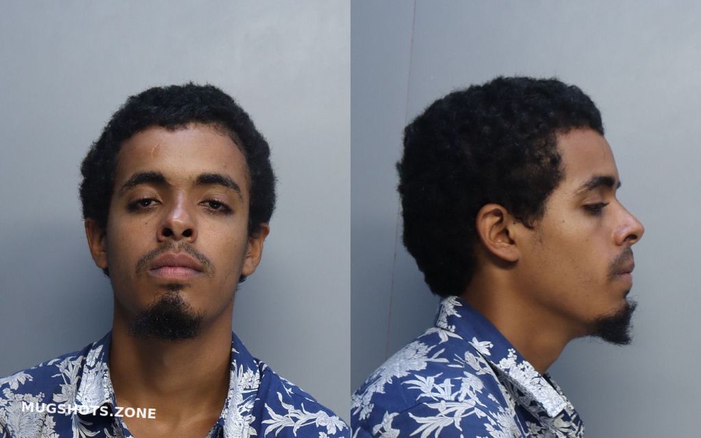 CAMACHO JEAN LOUIS 12/01/2021 - Miami-Dade County Mugshots Zone