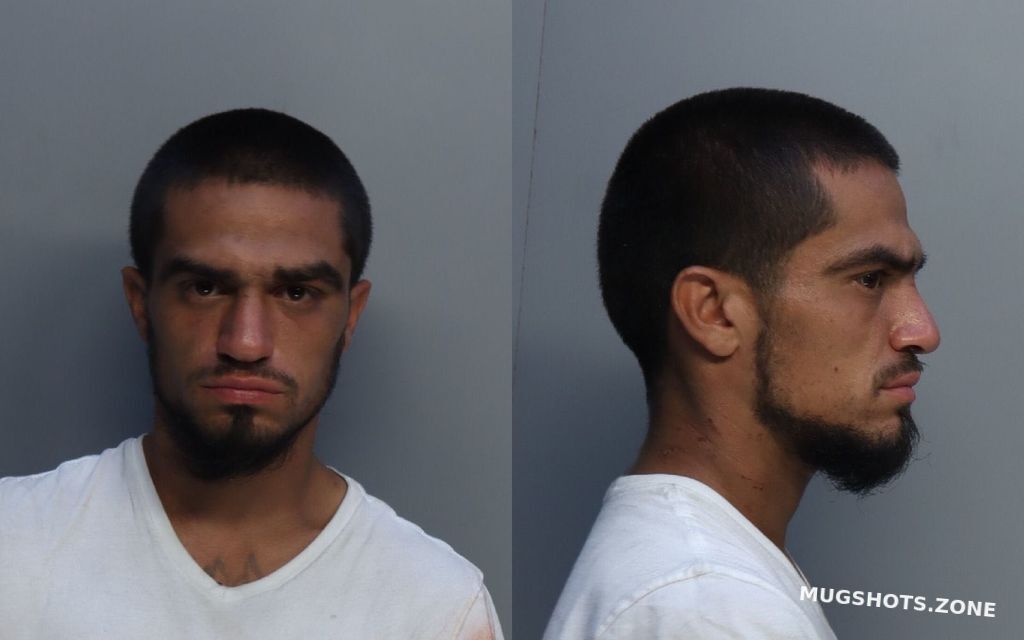 CRUZ ANTONIO 12/02/2021 - Miami-Dade County Mugshots Zone