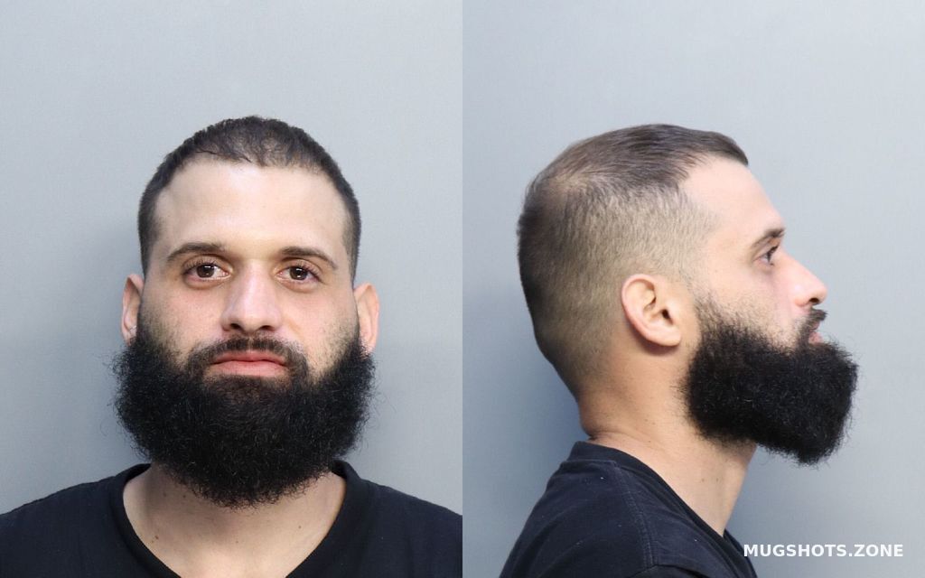 CASTRO ANGEL LUIS 12/05/2021 - Miami-Dade County Mugshots Zone