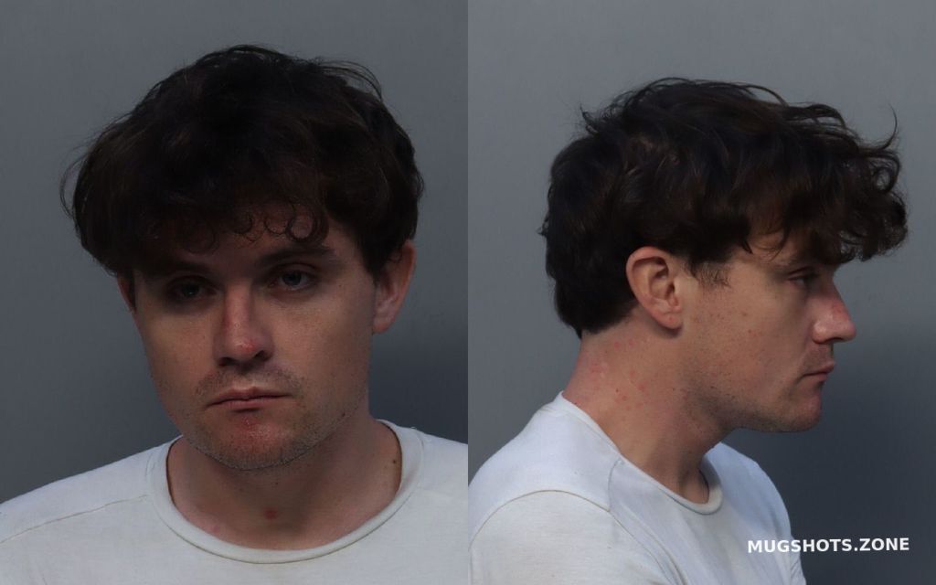 CHAMPAGNE IAN MICHAEL 12/16/2021 - Miami-Dade County Mugshots Zone