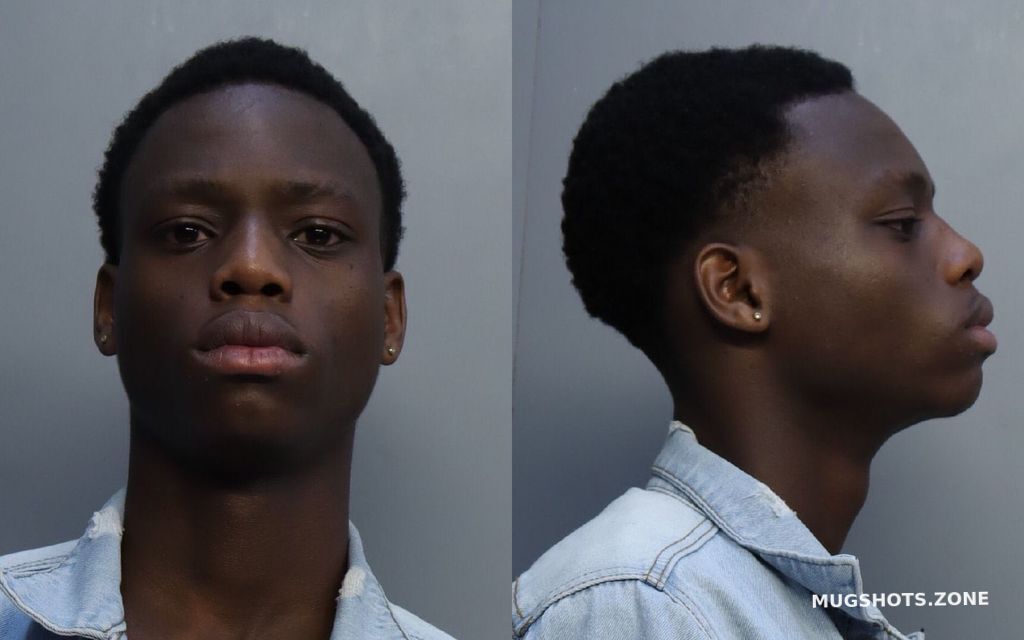 JOSEPH CHRISTOPHER 12/18/2021 - Miami-Dade County Mugshots Zone