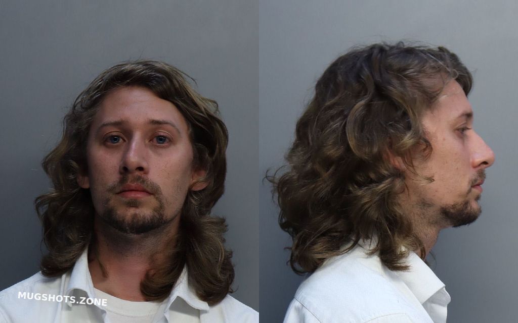 JONES JONATHAN MICHAEL 12/19/2021 - Miami-Dade County Mugshots Zone