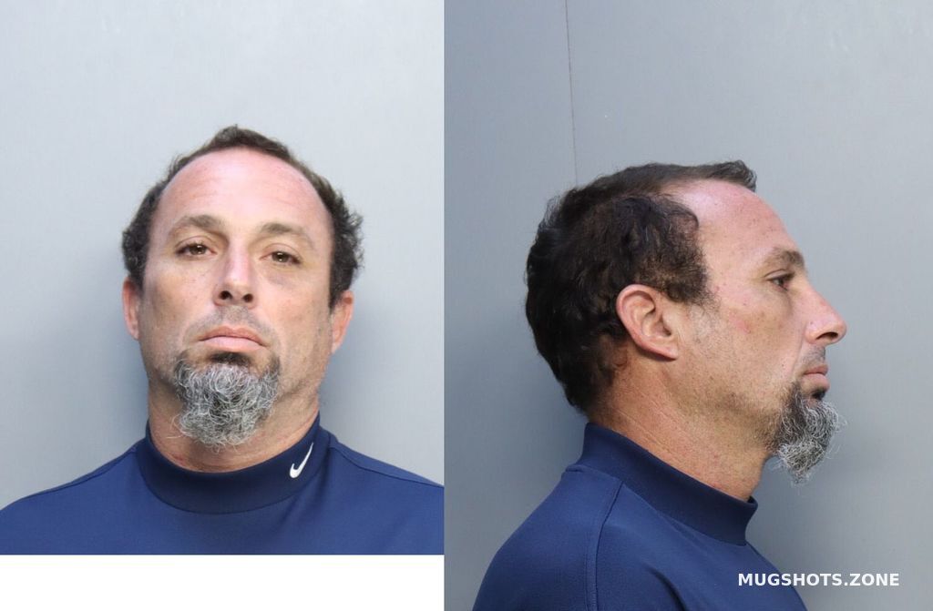 AARON STEPHEN 12/23/2021 - Miami-Dade County Mugshots Zone