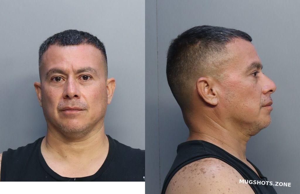 PEREZ FERNANDO 12/30/2021 - Miami-Dade County Mugshots Zone