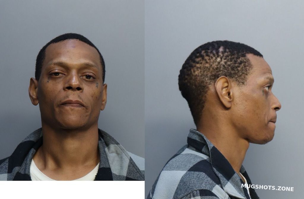 MURPHY DARREN KEITH 12/31/2021 - Miami-Dade County Mugshots Zone