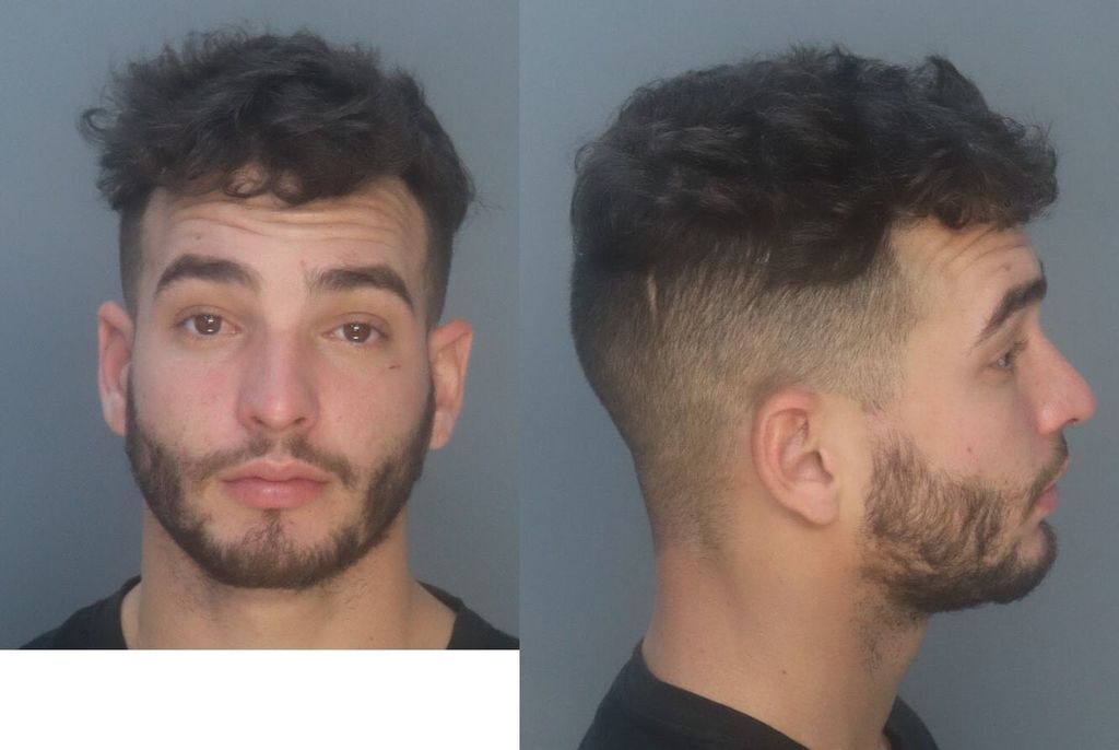 RODRIGUEZ DANNY 01/05/2022 - Miami-Dade County Mugshots Zone