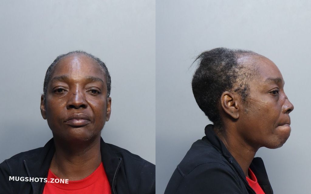 STUCKEY CASSANDRA CHRISTINE 01/19/2022 - Miami-Dade County Mugshots Zone