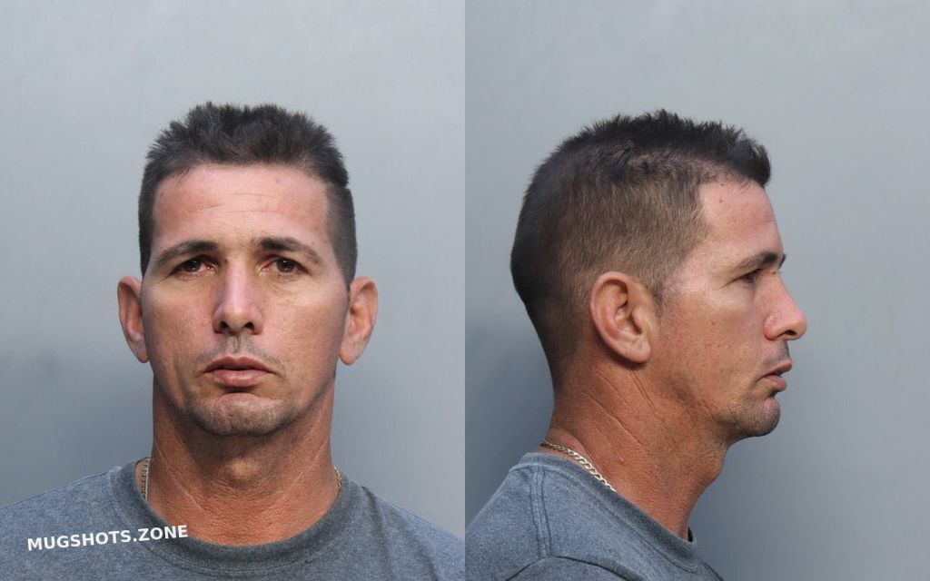 MARTINEZRODRIGUEZ EONEXIS 01/21/2022 - Miami-Dade County Mugshots Zone