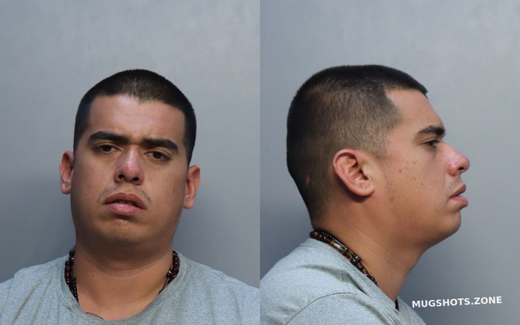 RODRIGUEZ JOHNNY 01/21/2022 - Miami-Dade County Mugshots Zone