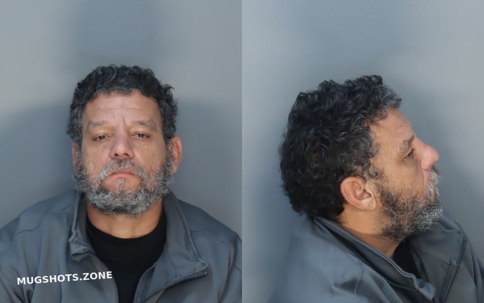 GONZALEZNODA DELVIS J 01/24/2022 - Miami-Dade County Mugshots Zone