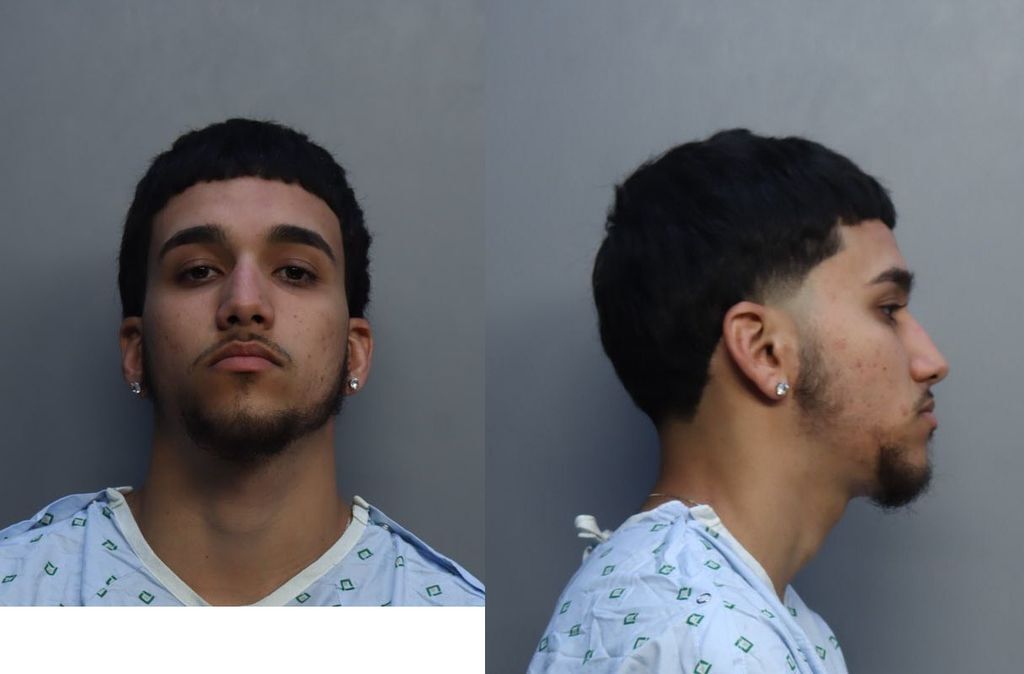 RODRIGUEZ MARTIN ANGEL 02/10/2022 - Miami-Dade County Mugshots Zone