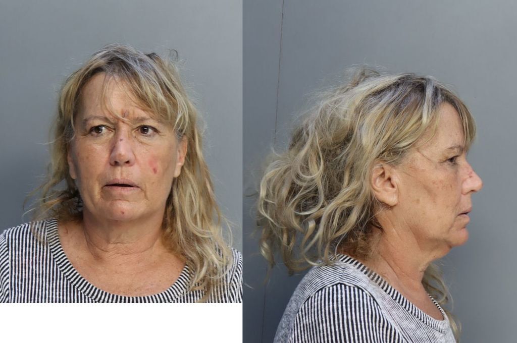 HUNTER DEBORAH JUNE 03/14/2022 - Miami-Dade County Mugshots Zone