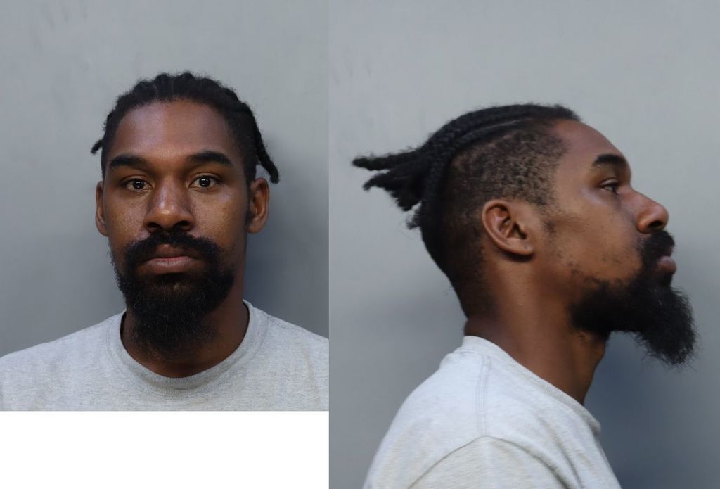 PRUITT APOLLO ANTHONY 04/05/2022 - Miami-Dade County Mugshots Zone