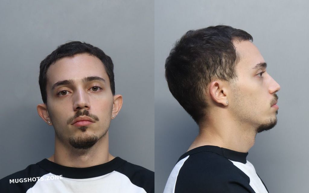 RAMOS JOHNATHAN 04/15/2022 - Miami-Dade County Mugshots Zone