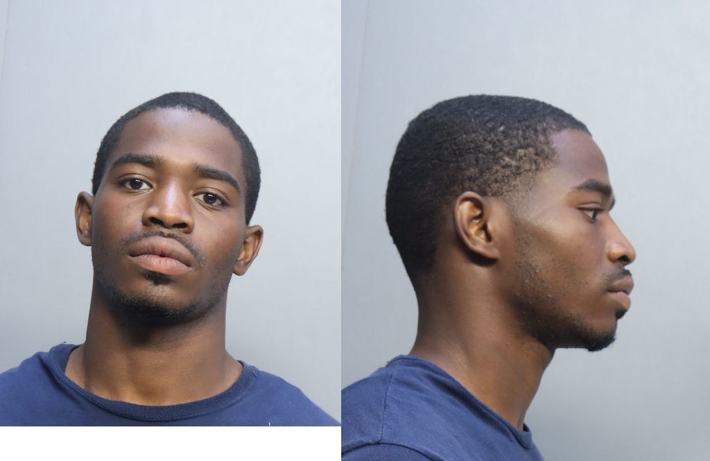 KNIGHT JAVON 04/19/2022 - Miami-Dade County Mugshots Zone