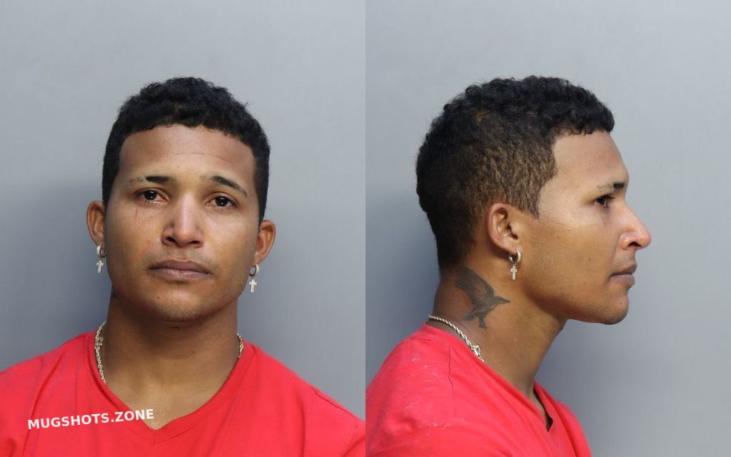 NARANJOROIGS RAFAEL OSMANY 04/26/2022 - Miami-Dade County Mugshots Zone