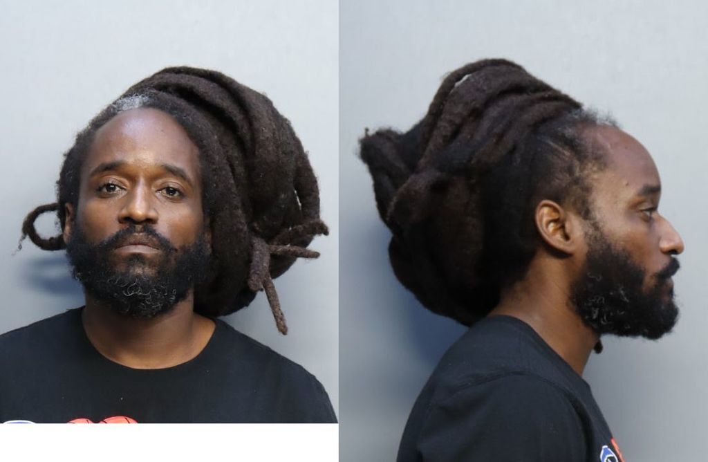 ADAMS KEITH DEVON 04/28/2022 - Miami-Dade County Mugshots Zone
