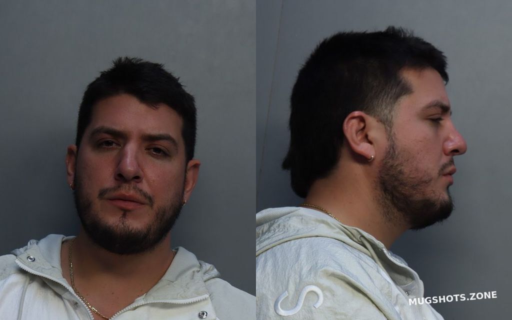 ACOSTA VALENTIN ALVAREZ 04/29/2022 - Miami-Dade County Mugshots Zone