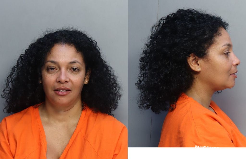 RIVERA ELIZABETH 05/01/2022 - Miami-Dade County Mugshots Zone