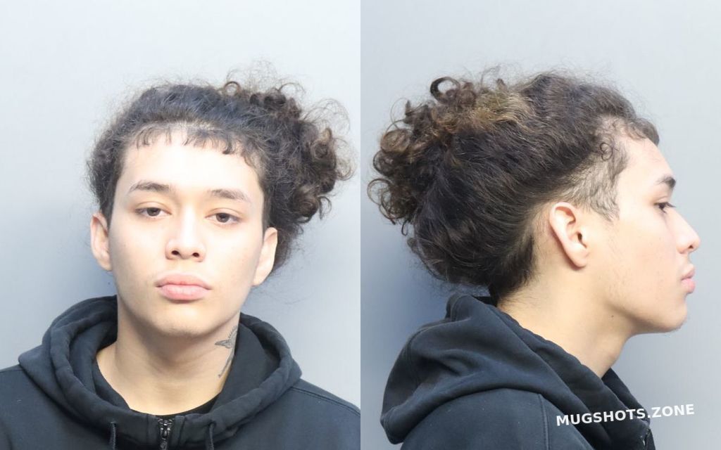 GARCIA-SORTO EDWIN JUNIOR 05/13/2022 - Miami-Dade County Mugshots Zone