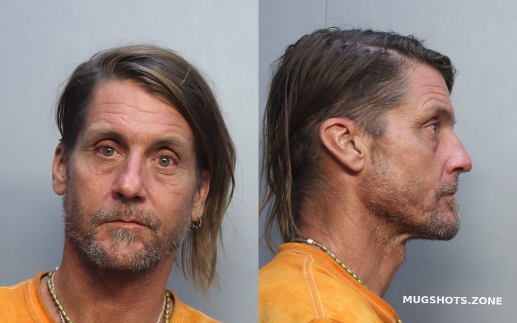 RAYMOND CRAIG DOUGLAS 05/16/2022 - Miami-Dade County Mugshots Zone