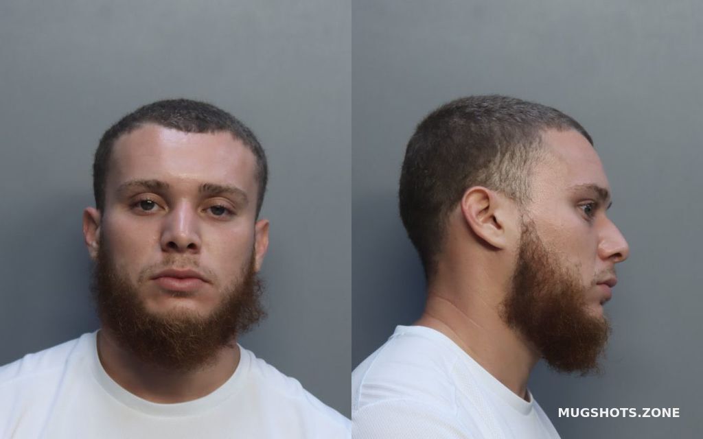 ULLOA LAWRENCE JOSEPH 05/21/2022 - Miami-Dade County Mugshots Zone