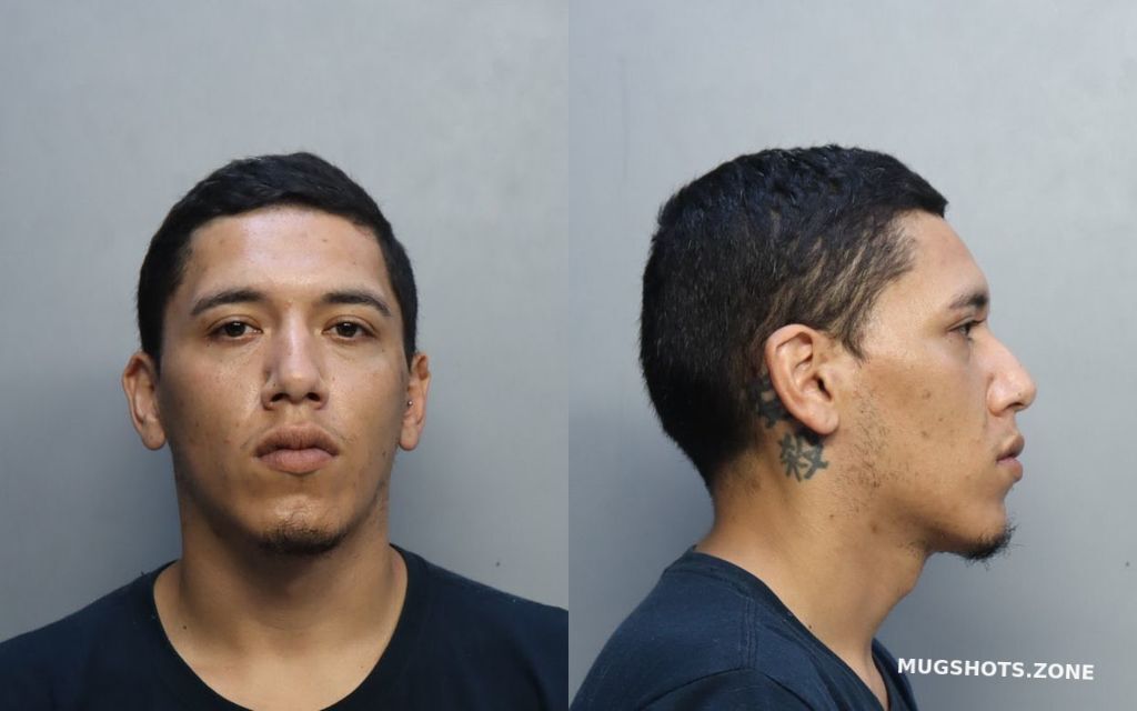VELAZQUEZ SAMUEL 07/14/2022 - Miami-Dade County Mugshots Zone