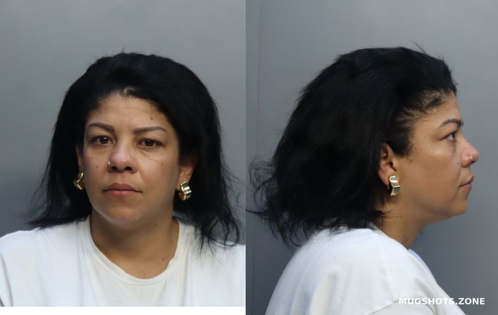 CHAPOTINFERNANDEZ YANET 07/27/2022 - Miami-Dade County Mugshots Zone