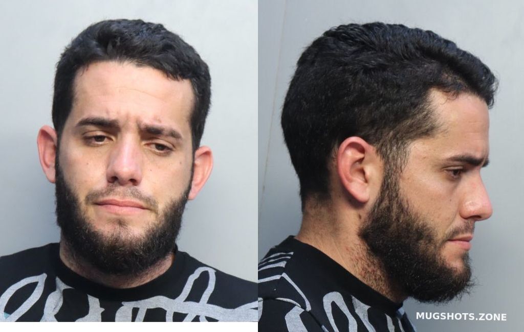 DELGADO OSCAR 08/22/2022 - Miami-Dade County Mugshots Zone