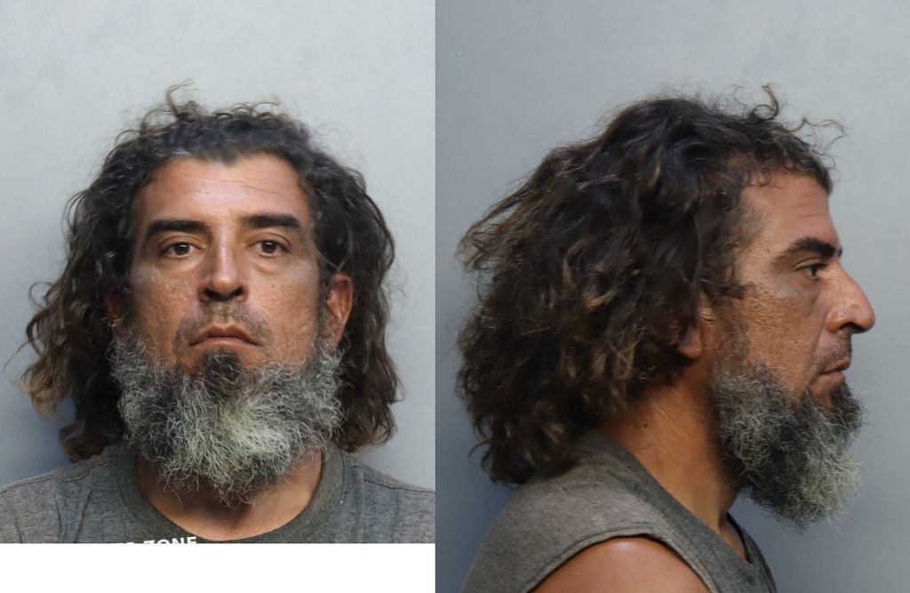 RODRIGUEZ WILLIAM 08/24/2022 - Miami-Dade County Mugshots Zone