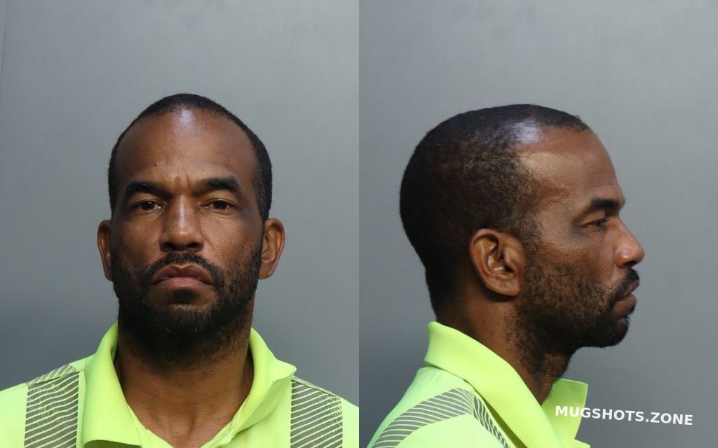 CARROLL TRAVIS 08/25/2022 - Miami-Dade County Mugshots Zone