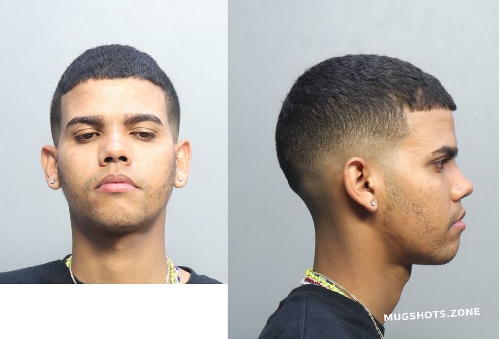 VAZQUEZ-GALVEZ HAROLD J 08/27/2022 - Miami-Dade County Mugshots Zone