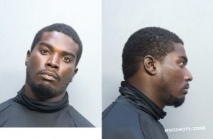 LESTER DAVID TREVON 08/28/2022 - Miami-Dade County Mugshots Zone