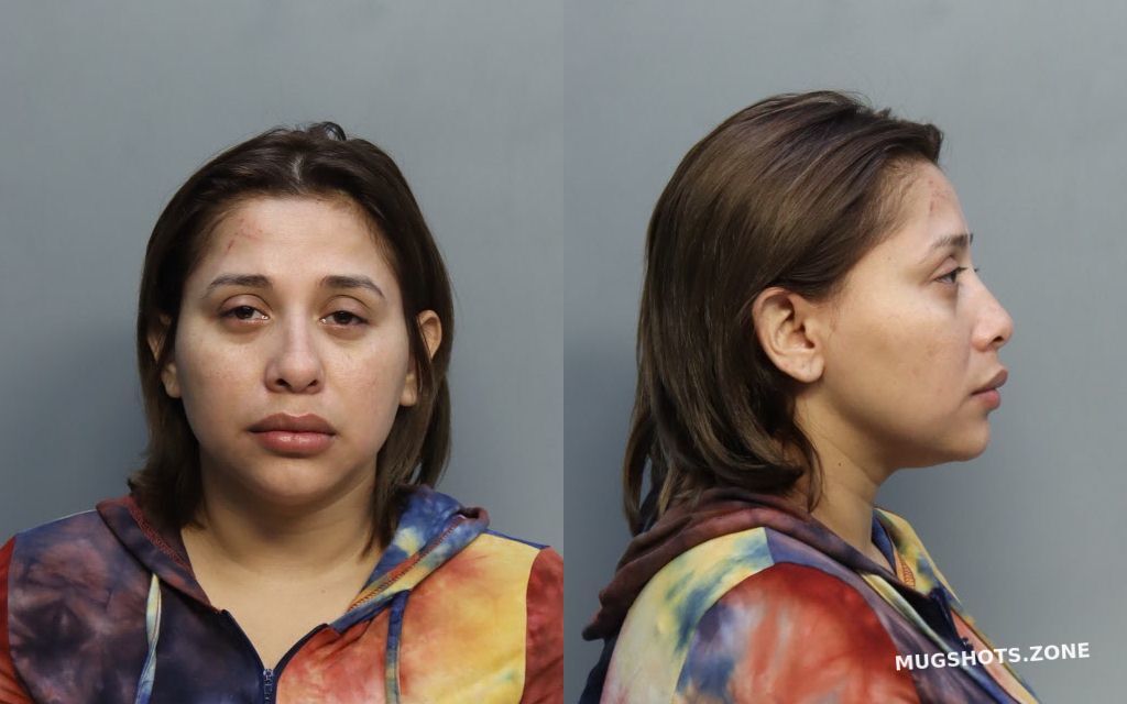 TRUJILLOSOTRO KENYA ISABEL 09/19/2022 - Miami-Dade County Mugshots Zone