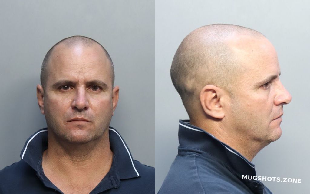 LOPEZ-DEVORA YOEXIS 09/23/2022 - Miami-Dade County Mugshots Zone