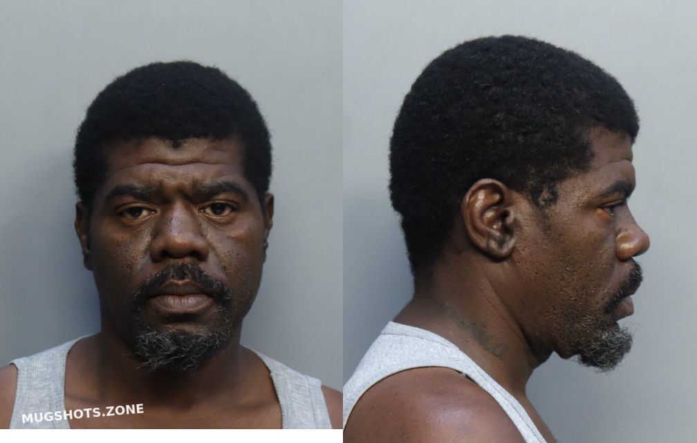 COVINGTON DERRICK BERNARD 09/24/2022 - Miami-Dade County Mugshots Zone