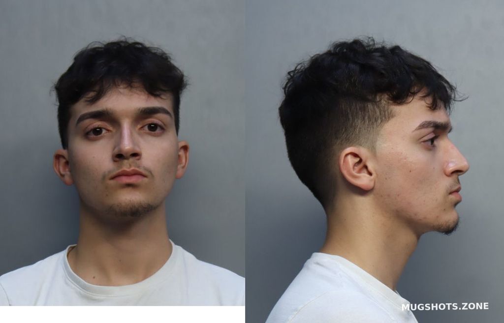 PEREZ BRYAN 09/26/2022 - Miami-Dade County Mugshots Zone