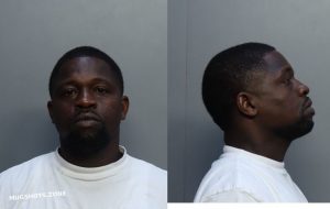 WHITE DWAYNE LAMONT 09/30/2022 - Miami-Dade County Mugshots Zone